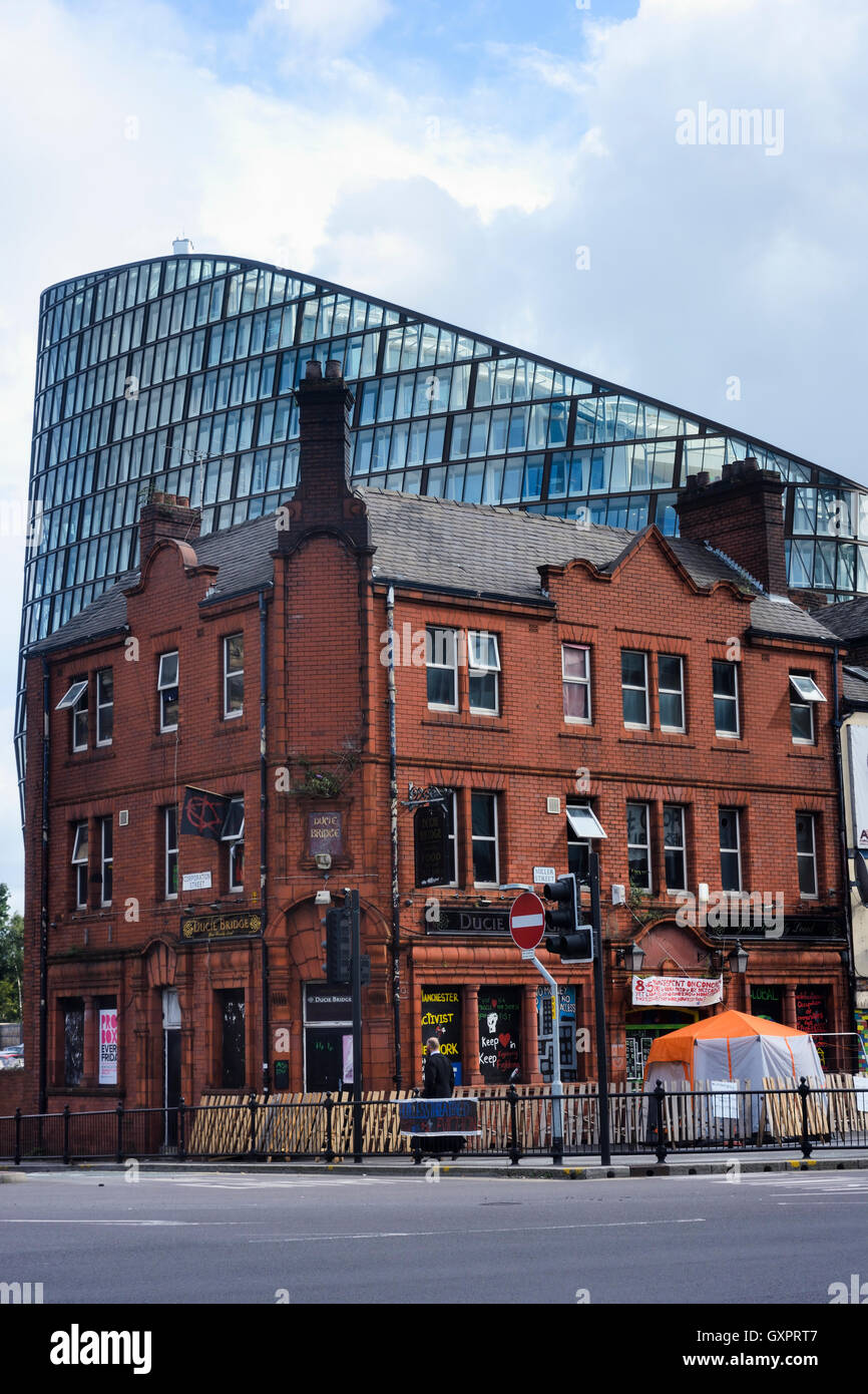 The Ducie Bridge public House on Miller & Corporation Streets ...