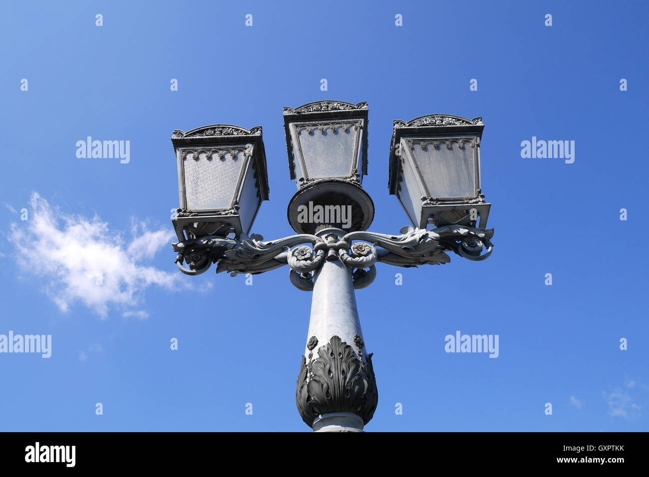 Ornamental street lights hi-res stock photography and images - Alamy