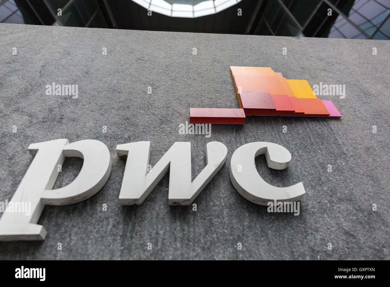 Pwc pricewaterhousecoopers office building High Resolution Stock ... Pwc pricewaterhousecoopers office building High Resolution Stock ...