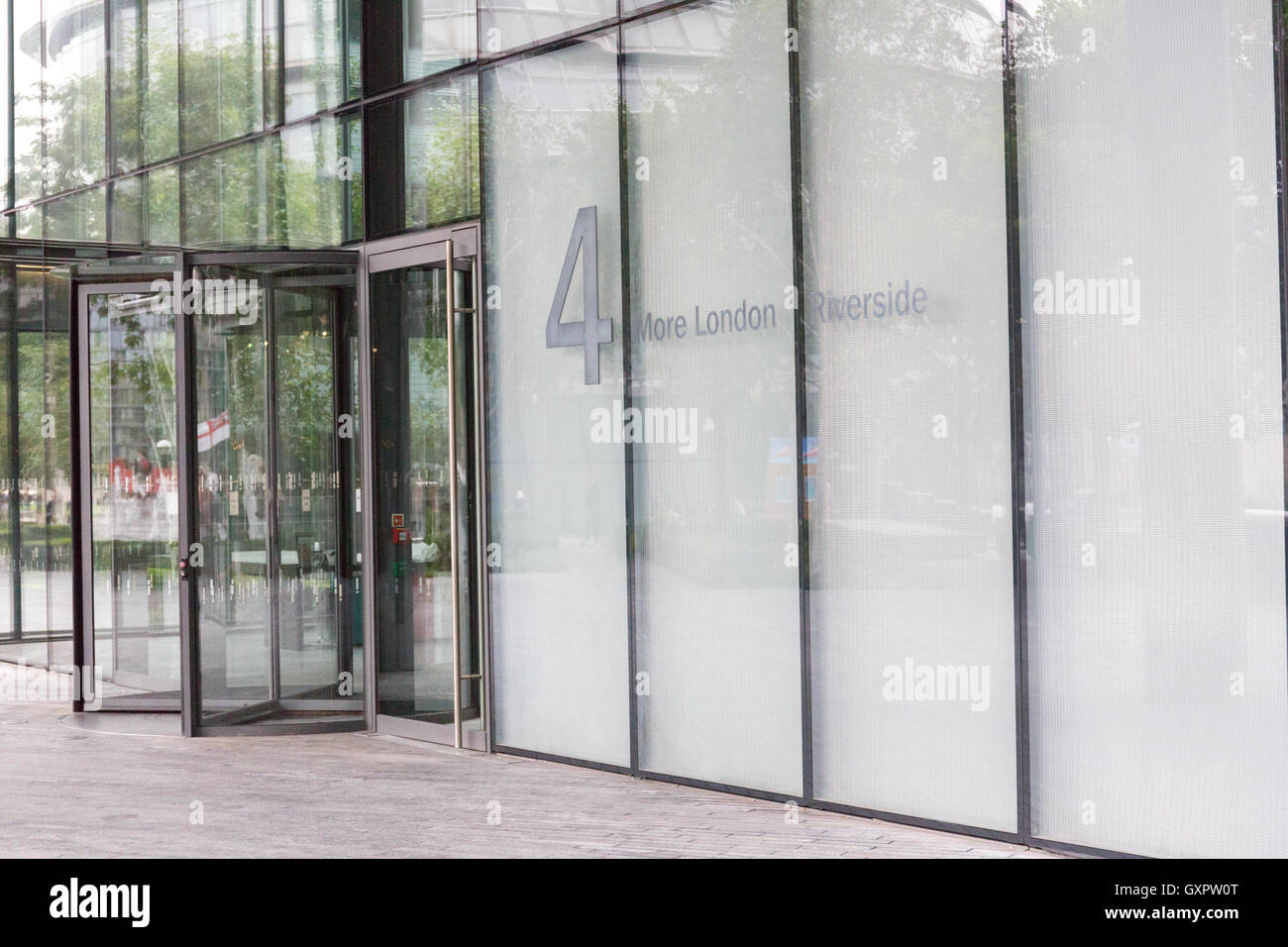 4 More London Riverside Stock Photo - Alamy