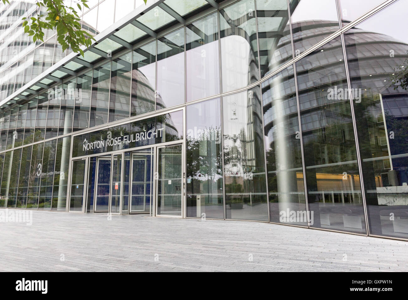 3 More London Riverside Stock Photo - Alamy