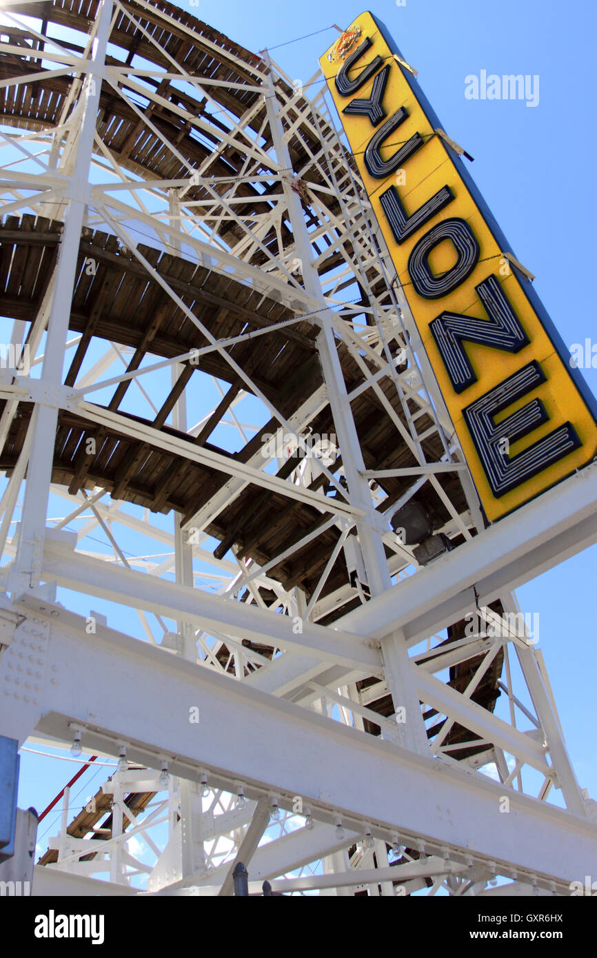 Brooklyn Neon Sign High Resolution Stock Photography and Images - Alamy