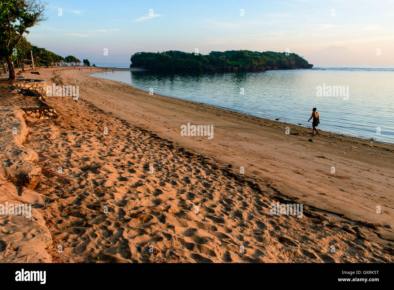 Spiaggia bali sunrise hi-res stock photography and images - Alamy