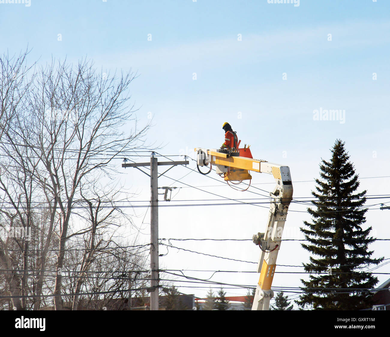 Power cable repair snow hi-res stock photography and images - Alamy