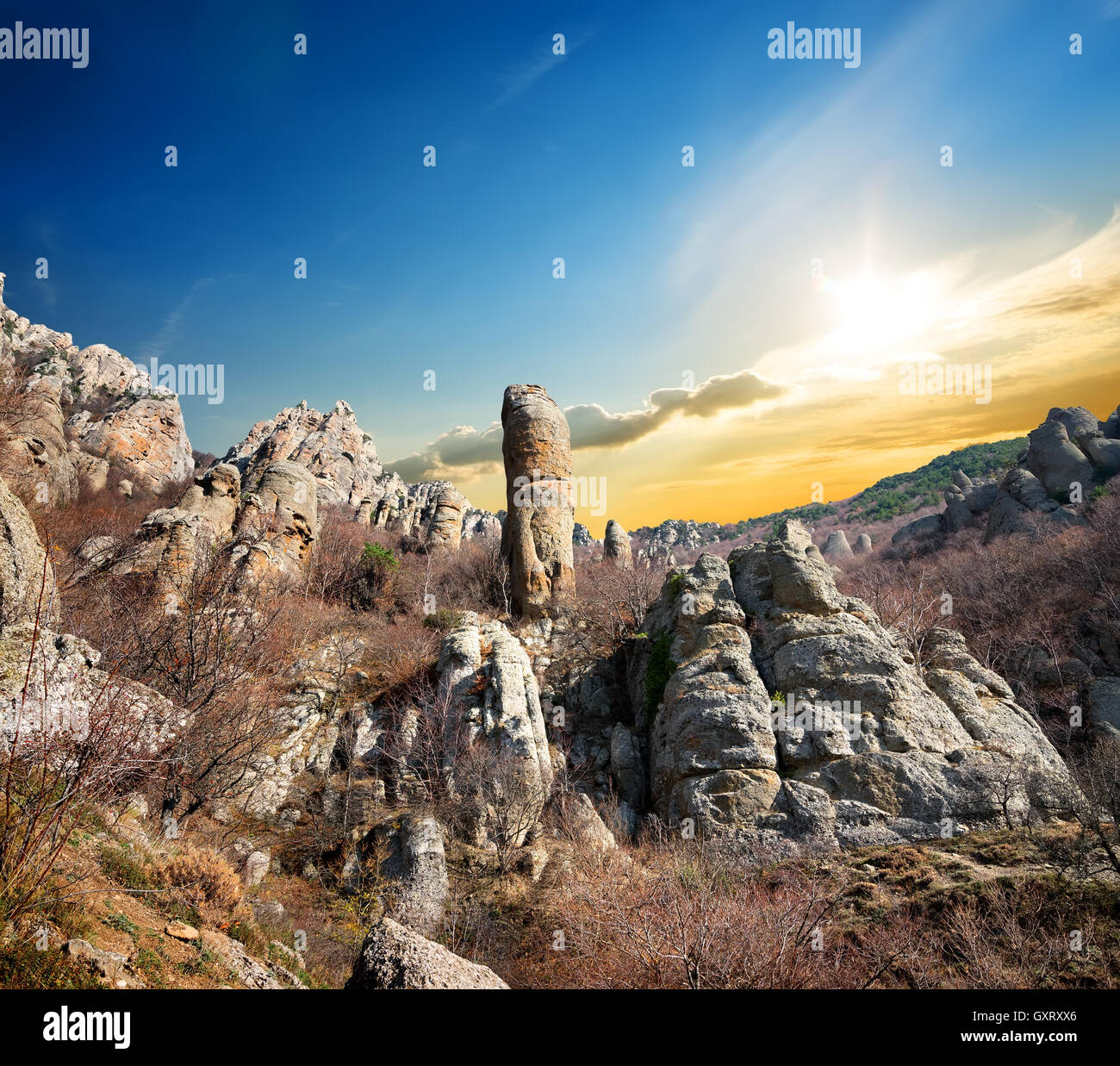 Valley of rocks winter hi-res stock photography and images - Alamy