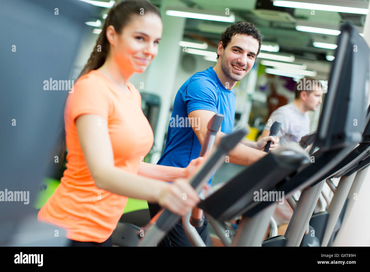 Gym people treadmill hi-res stock photography and images - Alamy