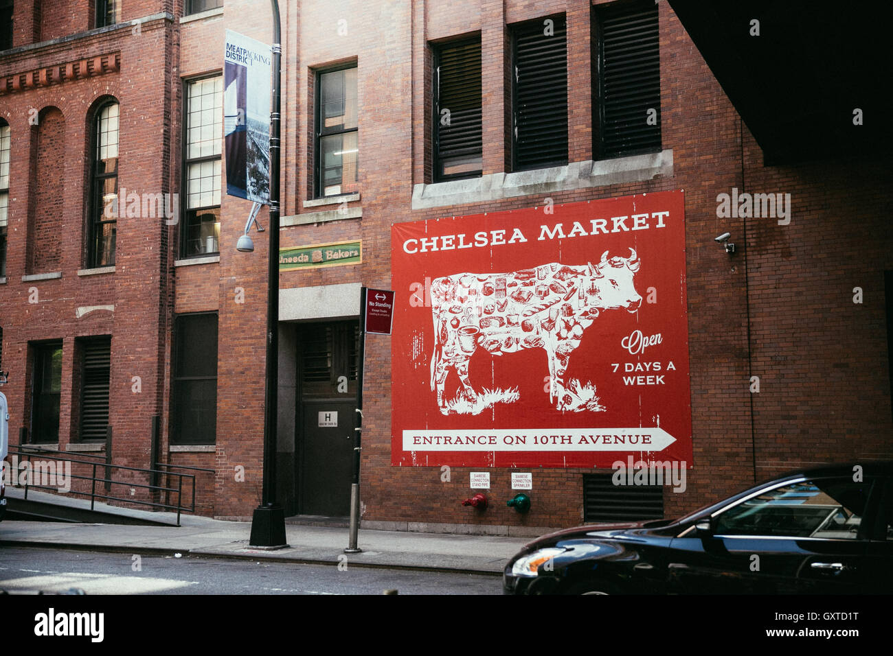 A cow in Chelsea Stock Photo - Alamy