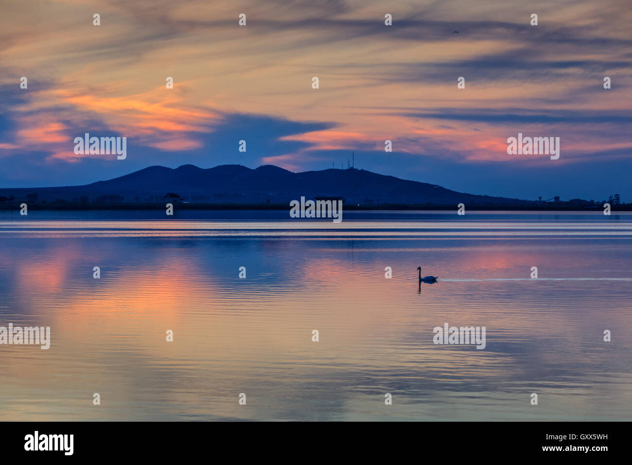 Spring sunet hi-res stock photography and images - Alamy