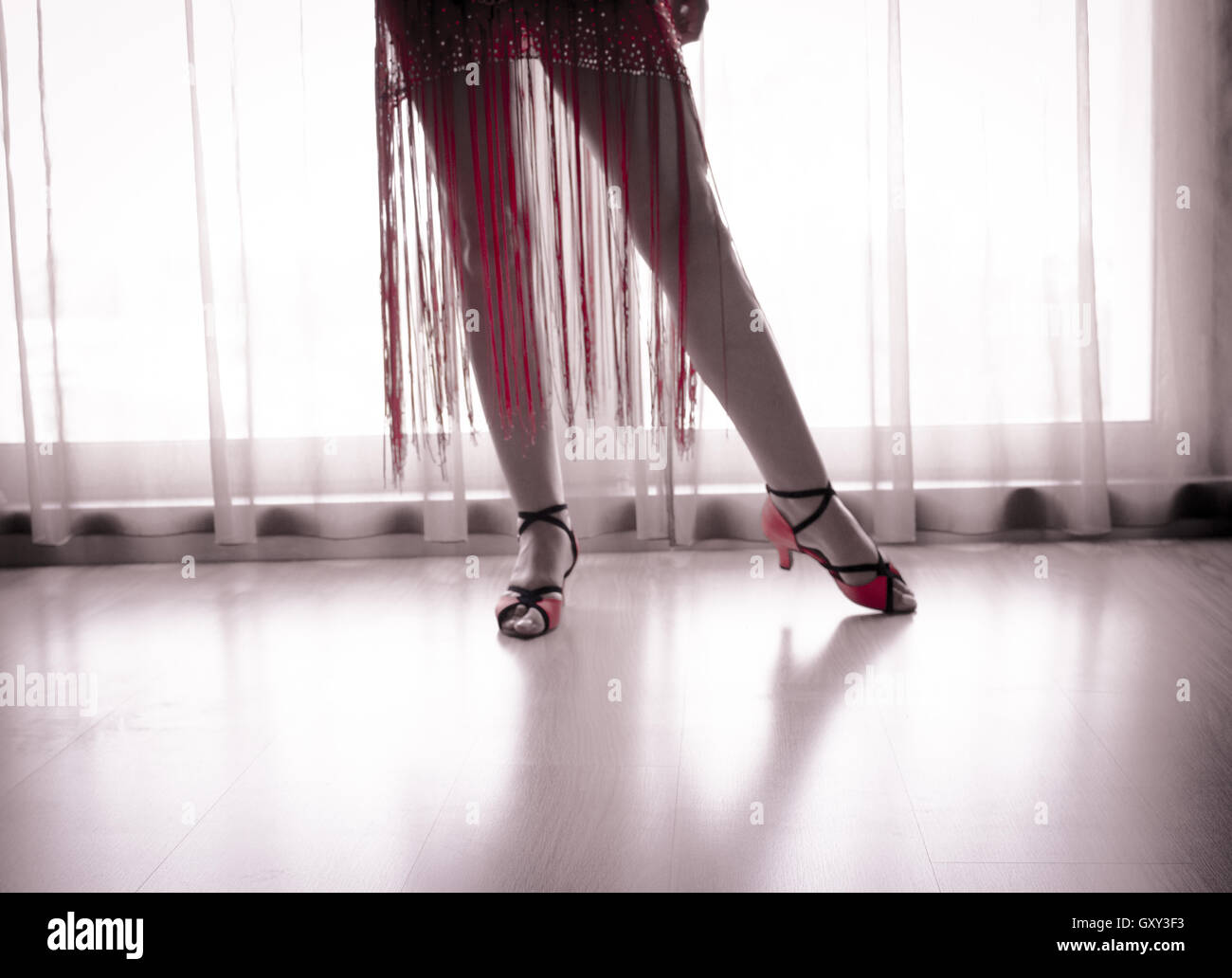 Woman dancing latin rhythms Stock Photo - Alamy