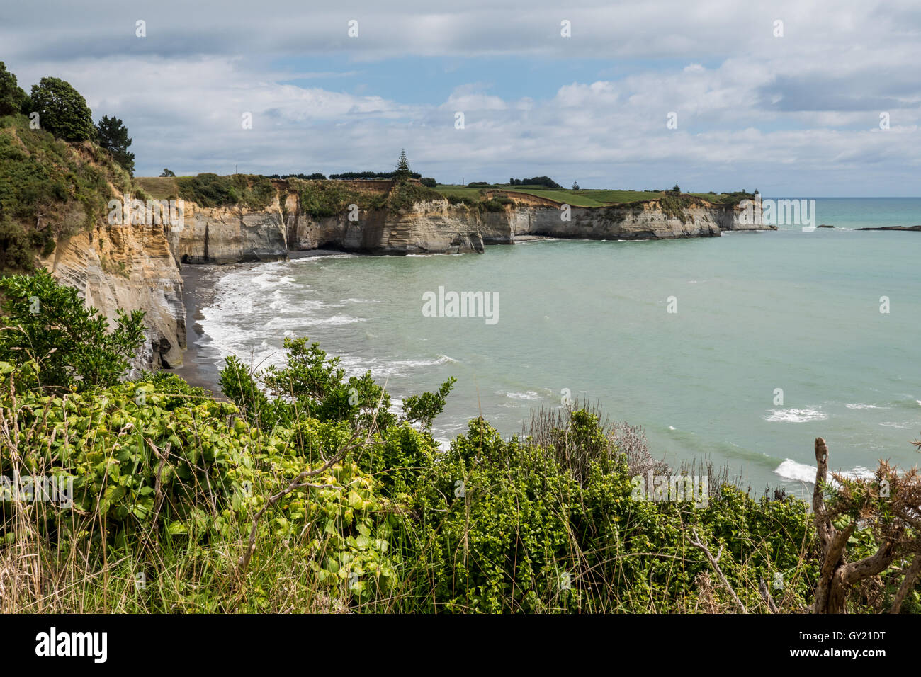 Wai-iti Beach White Cliffs, Urenui, Taranaki, North Island, New Zealand ...