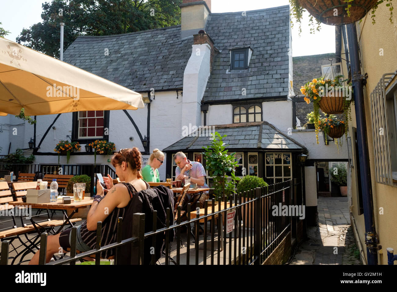 Turl tavern hi-res stock photography and images - Alamy