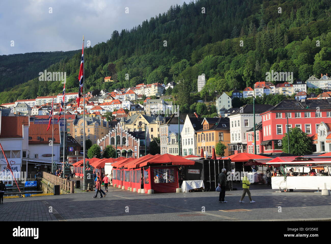 Historic buildings in the Torget fish market square area of Vagen ...