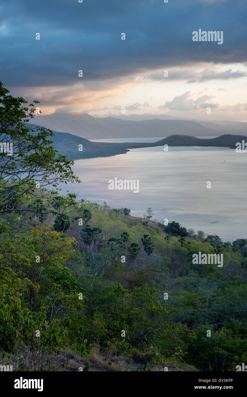Lembata coastline hi-res stock photography and images - Alamy