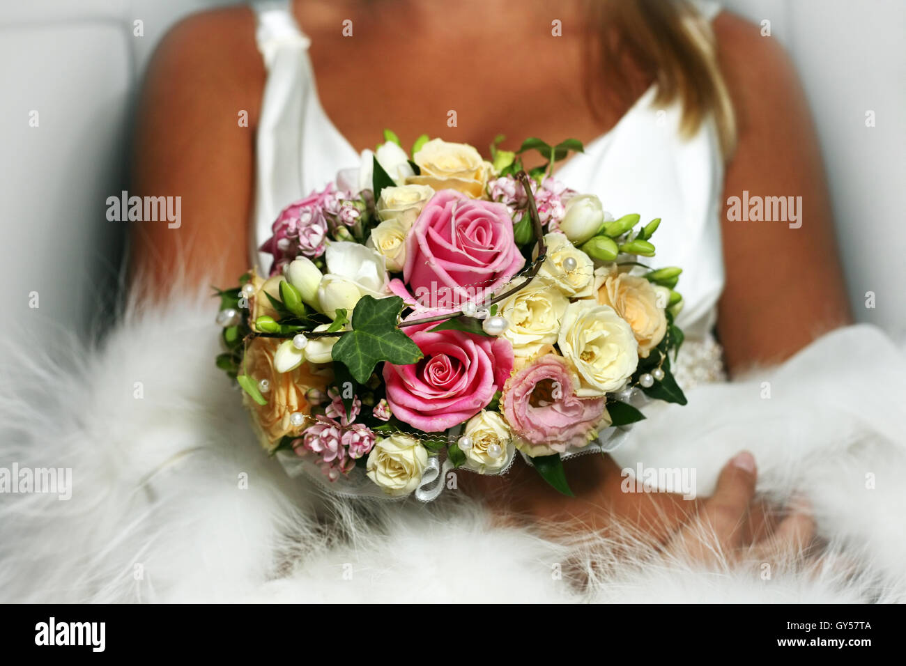 The bride holds a wedding bouquet Stock Photo - Alamy