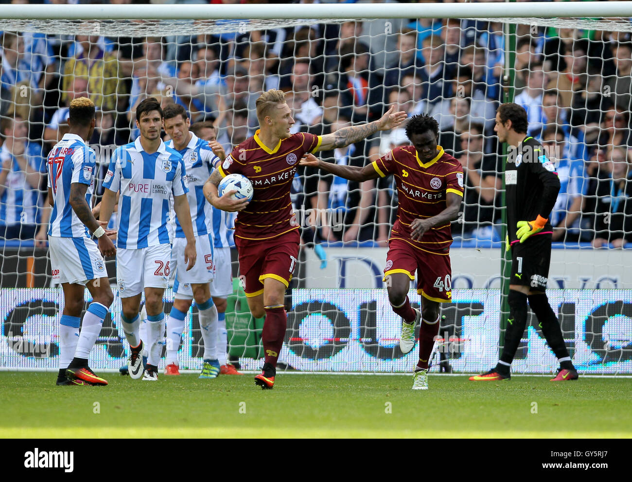 Queens Park Rangers' Sebastian Polter (centre left) and Queens Park ...