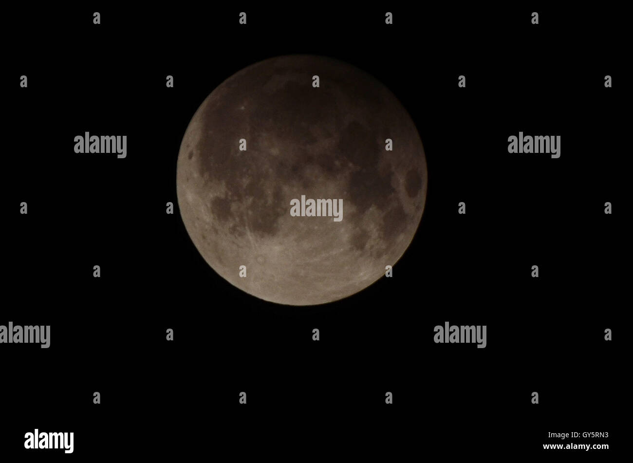 Lahore, Pakistan. 17th Sep, 2016. A view of the full Lunar Eclipse ...
