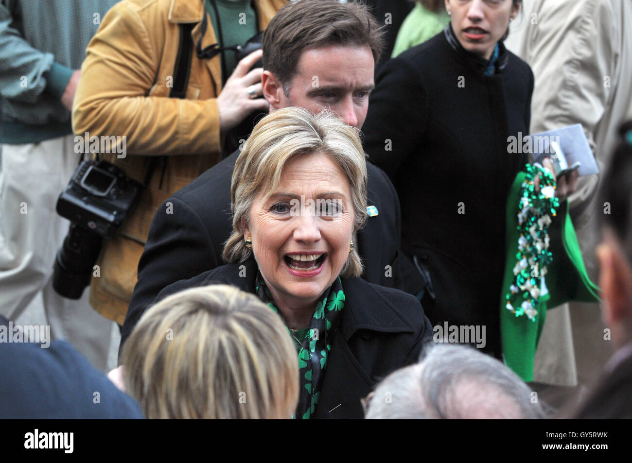 Hillary rodham clinton greeting hi-res stock photography and images - Alamy