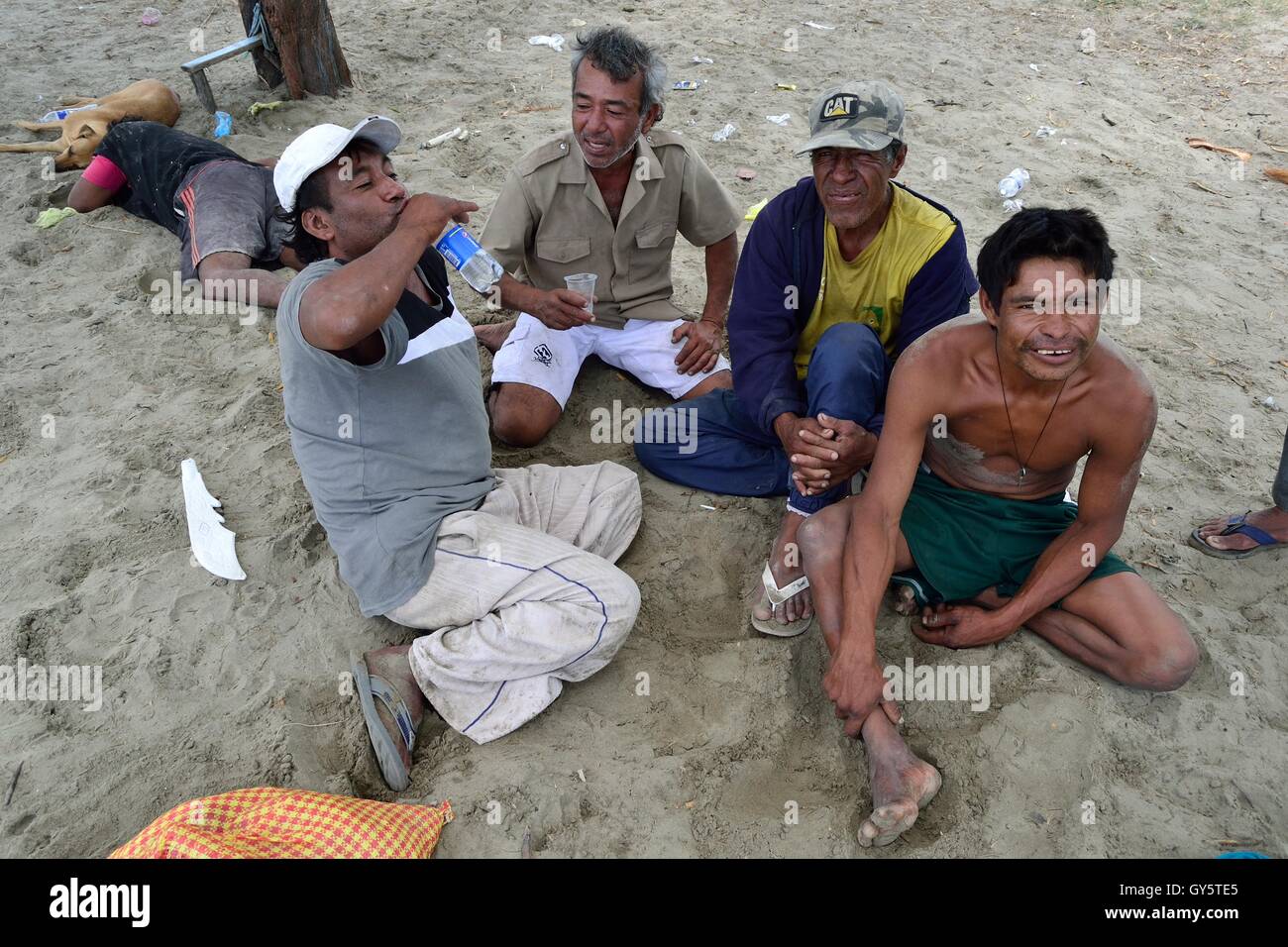 Beggars in latin america hi-res stock photography and images - Alamy