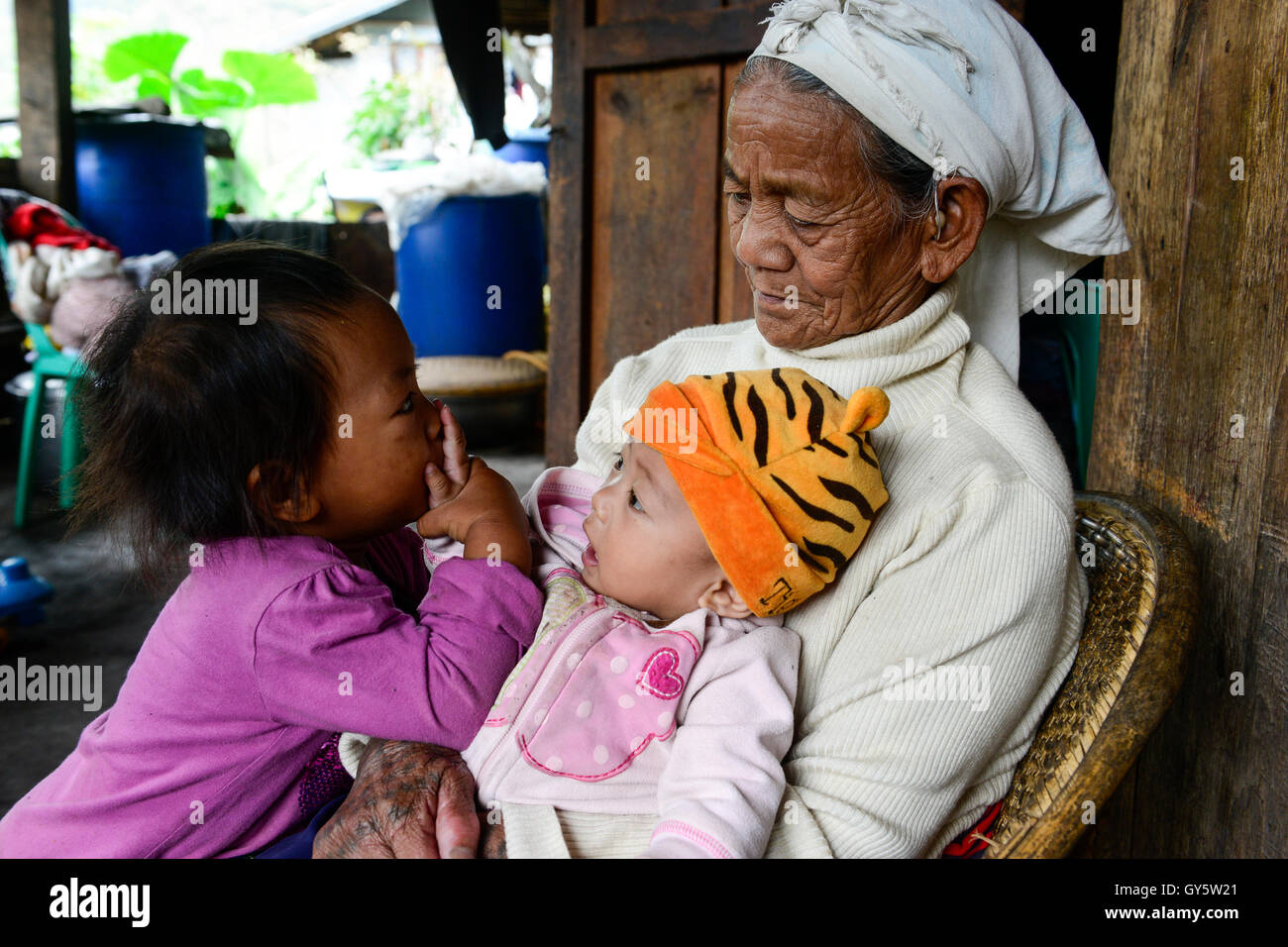 PHILIPPINES, Cordillera highlands, Bontoc, Samoki village, Igorot ...