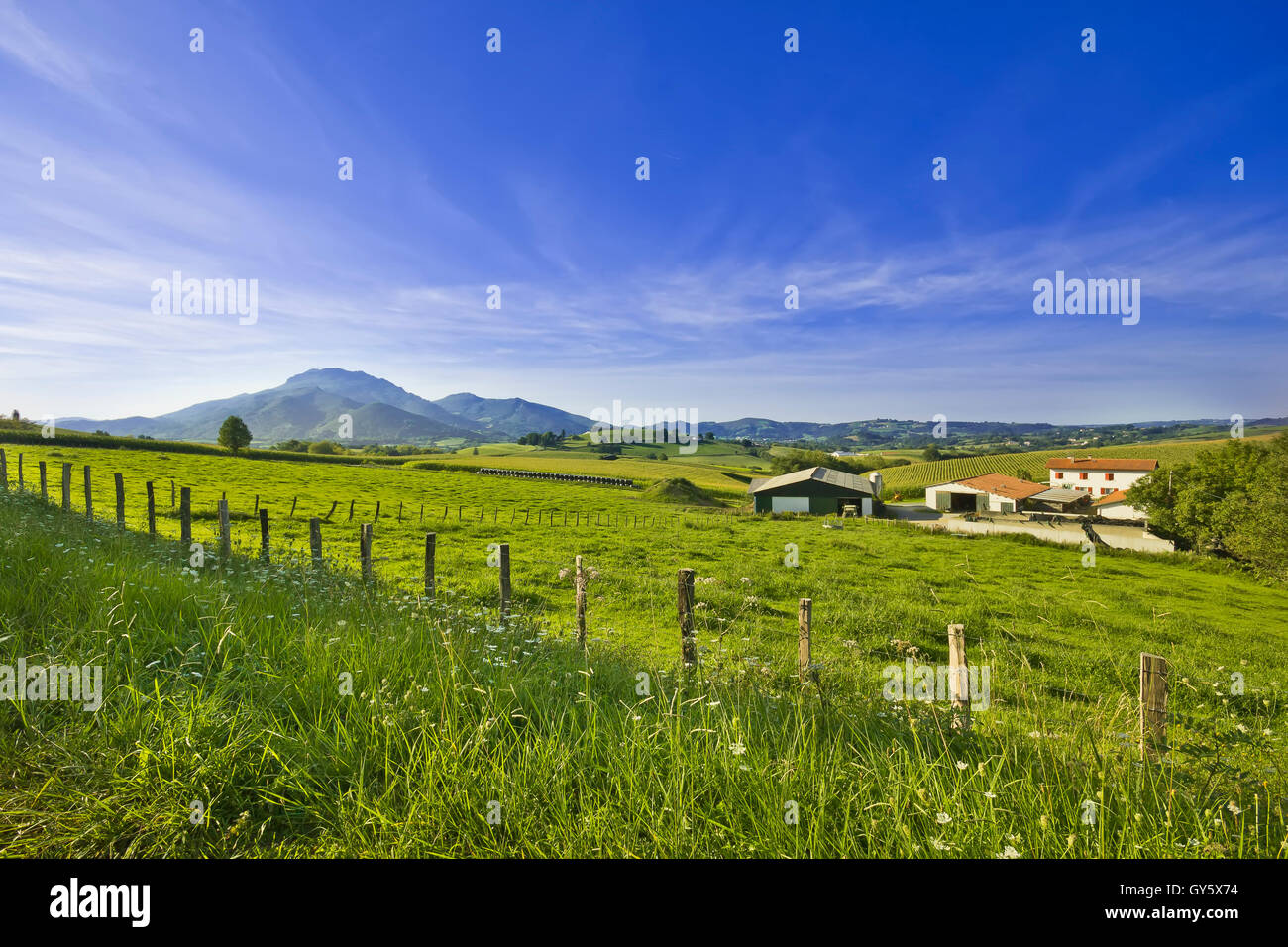 Euskadi countryside hi-res stock photography and images - Alamy