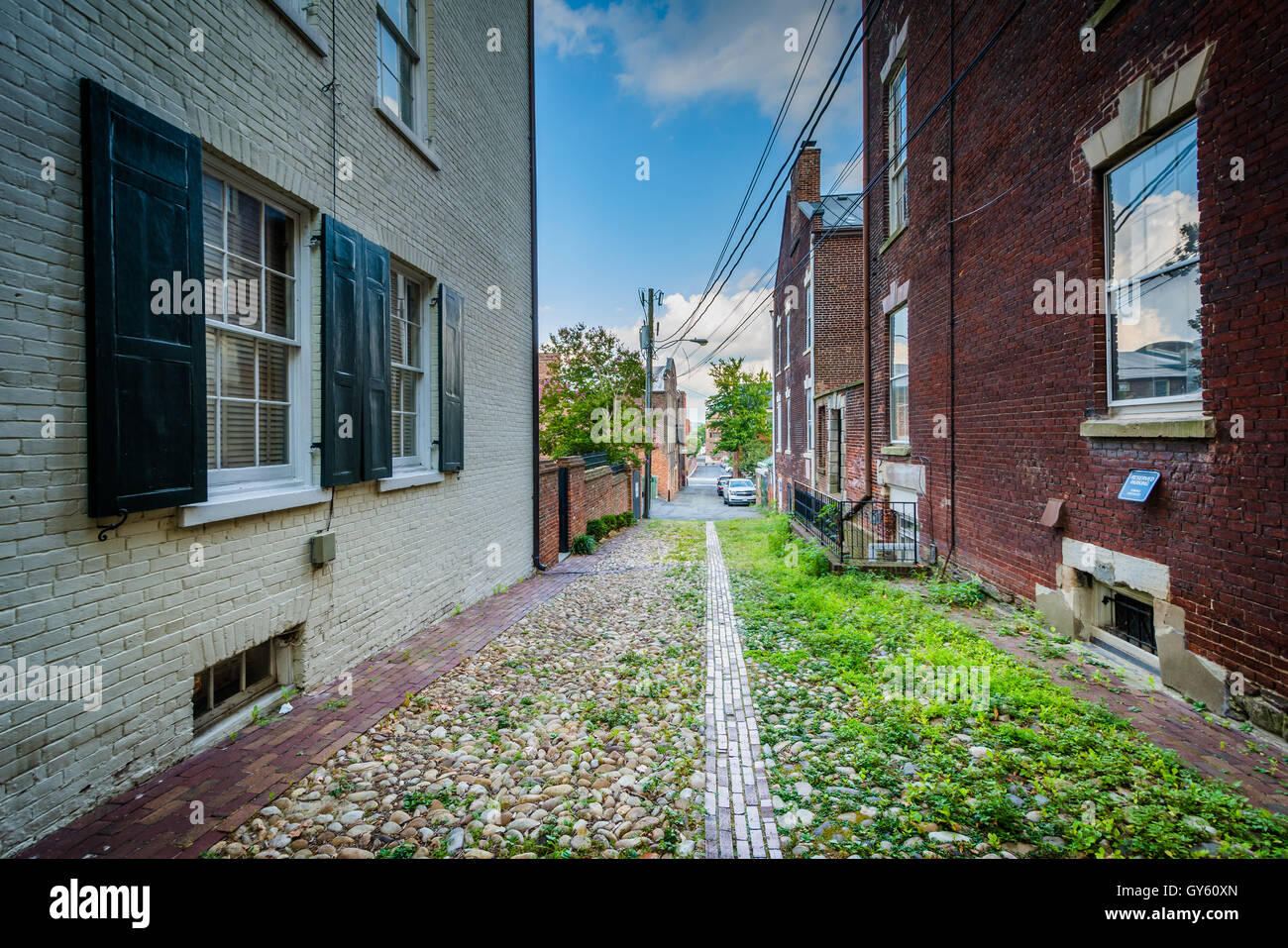 Alley and old buildings in the Old Town, of Alexandria, Virginia Stock ...