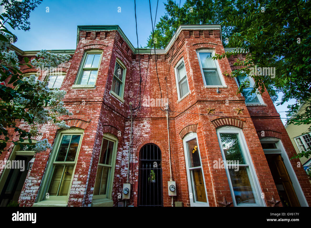 Old brick houses in the Old Town of Alexandria, Virginia Stock Photo ...