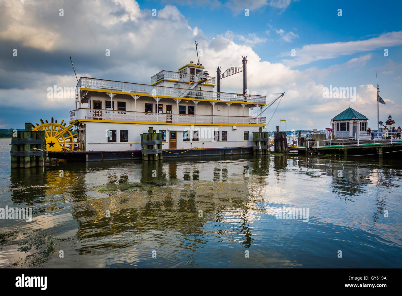 The Cherry Blossom Riverboat, in the Potomac River, in Alexandria ...