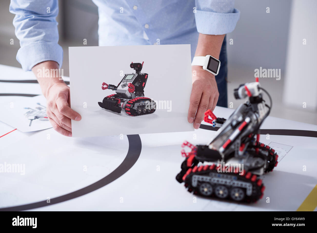 Robot model moving hands future hi-res stock photography and images - Alamy