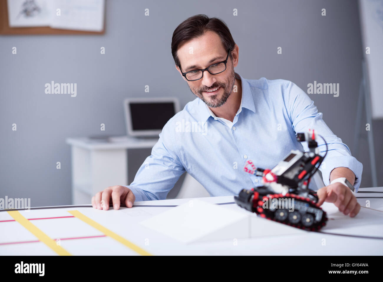 Portrait handsome man little hi-res stock photography and images - Alamy