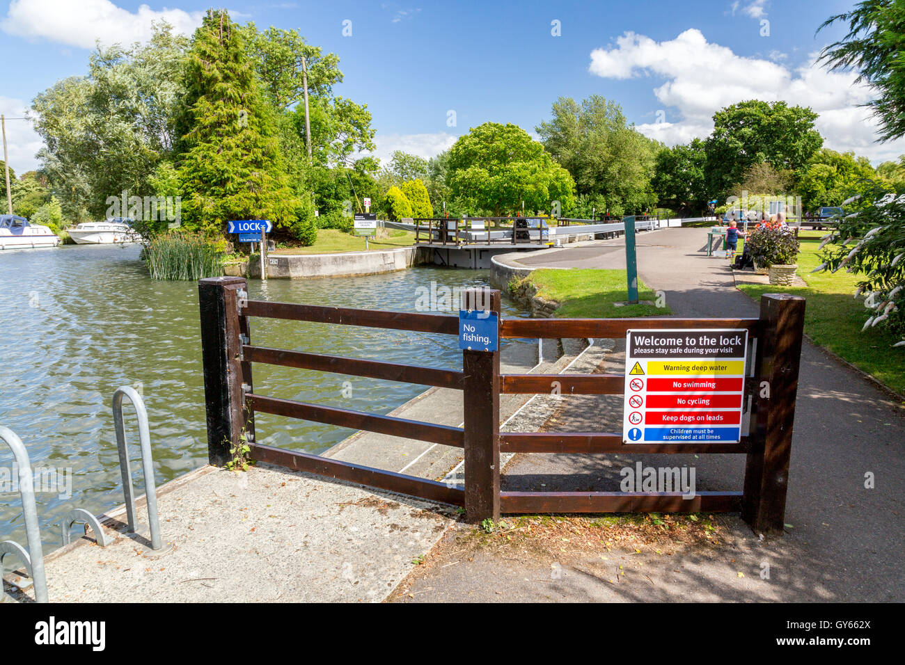 St johns lock sign hi-res stock photography and images - Alamy