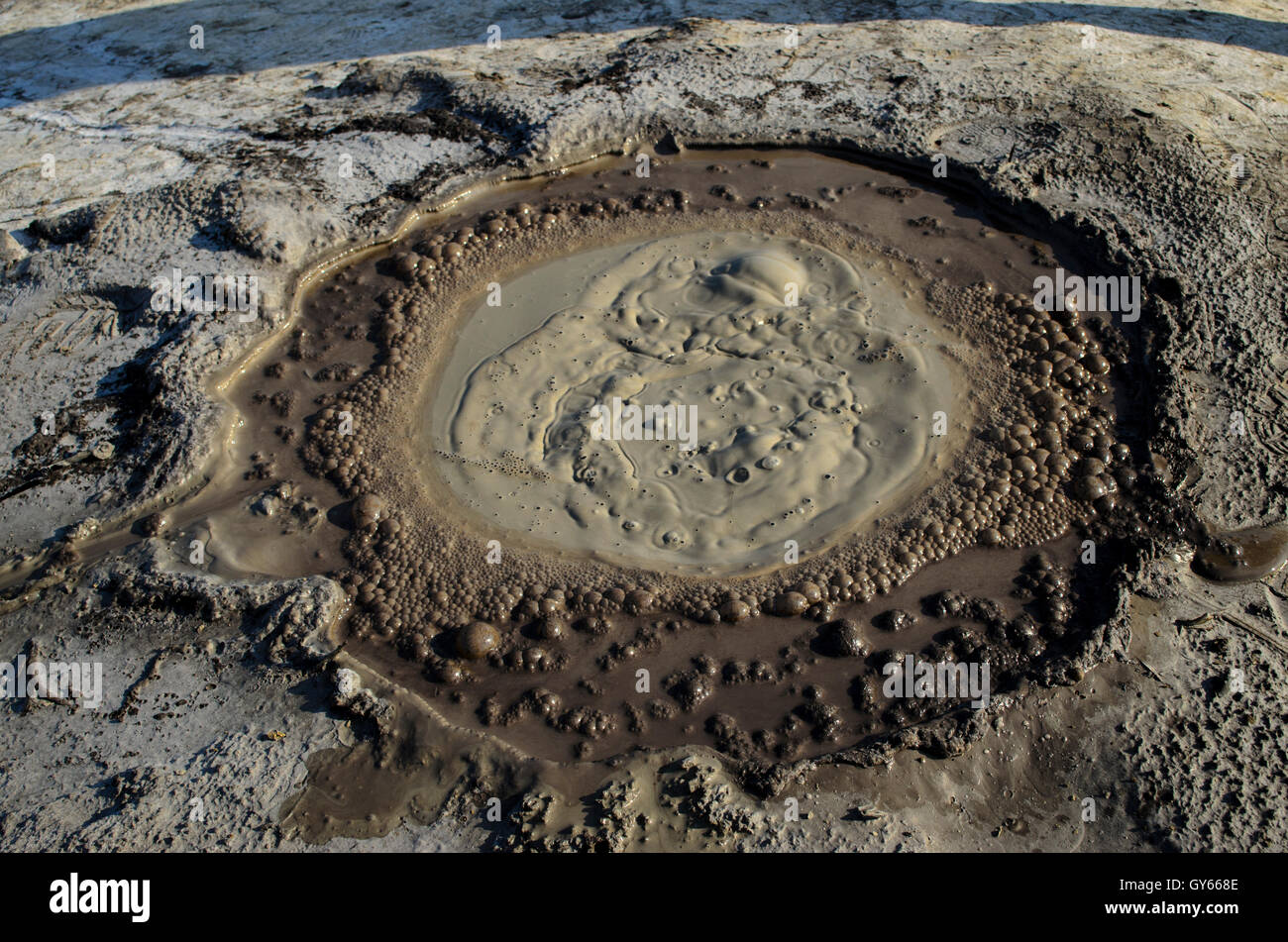 Sulfur mud hi-res stock photography and images - Alamy