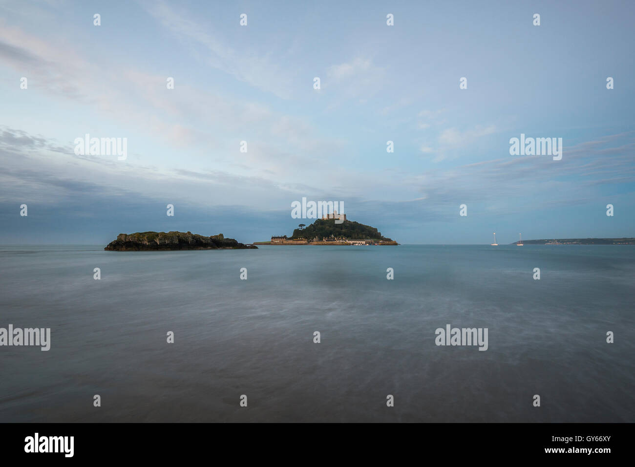 Dawn at St. Michael's Mount, Cornwall Stock Photo - Alamy