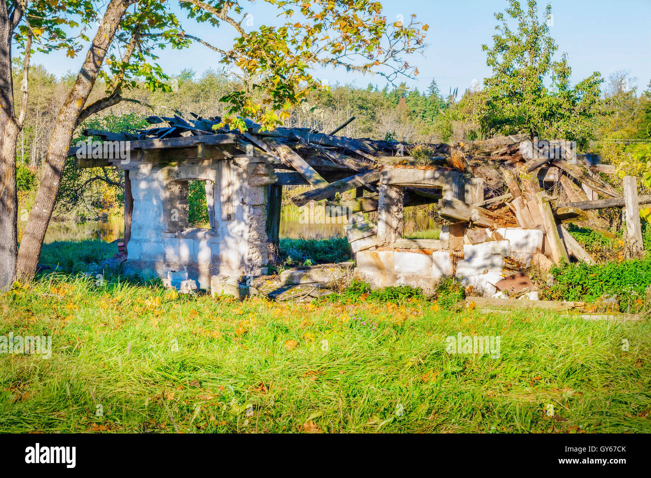 Old abandoned damaged building Stock Photo - Alamy