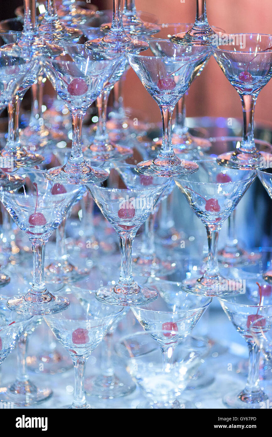 Glasses of cocktails on bar background Stock Photo - Alamy