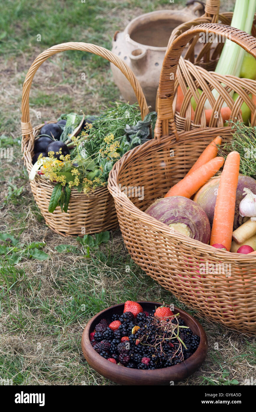Harvest display Wicker Basket full of Winter Vegetables Stock Photo - Alamy