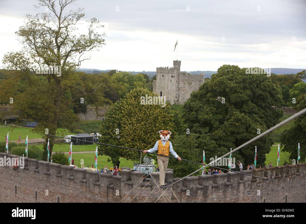 EDITORIAL USE ONLY High wire walker Chris Bullzini walks from Cardiff ...