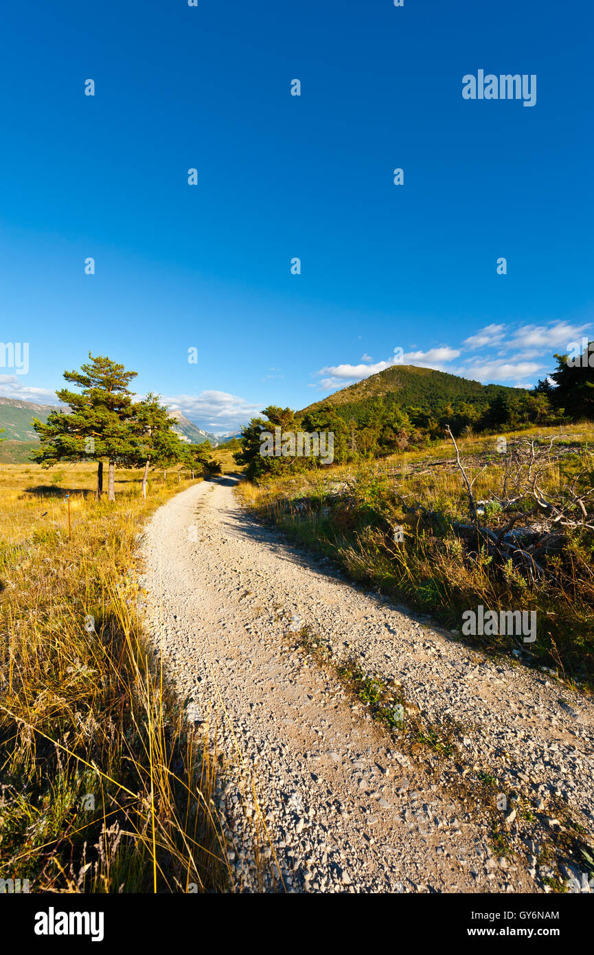 Transportation dirt road hi-res stock photography and images - Alamy