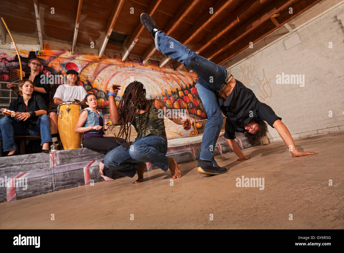 Capoeira performers hi-res stock photography and images - Alamy