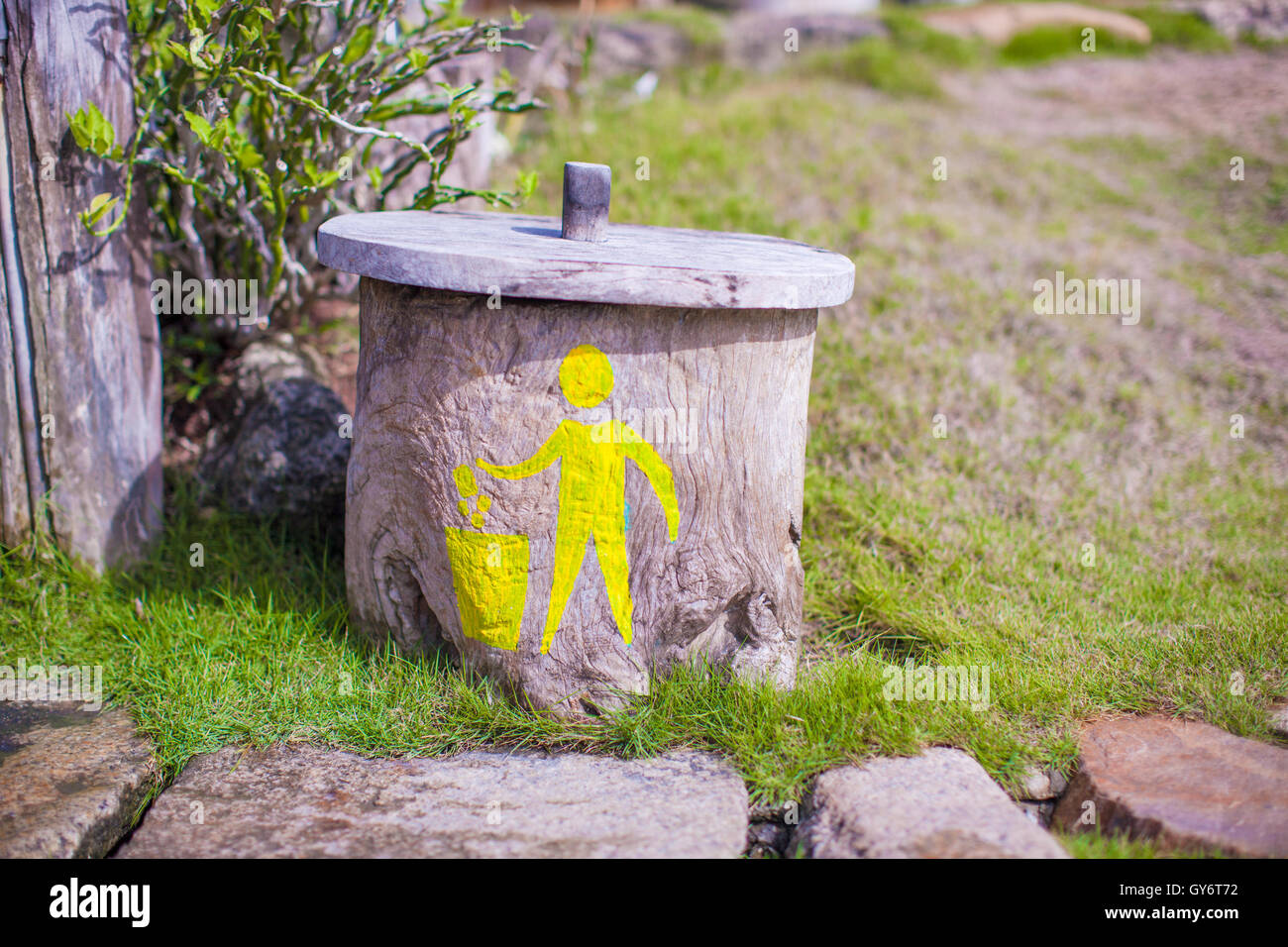 Bright dustbin hi-res stock photography and images - Alamy