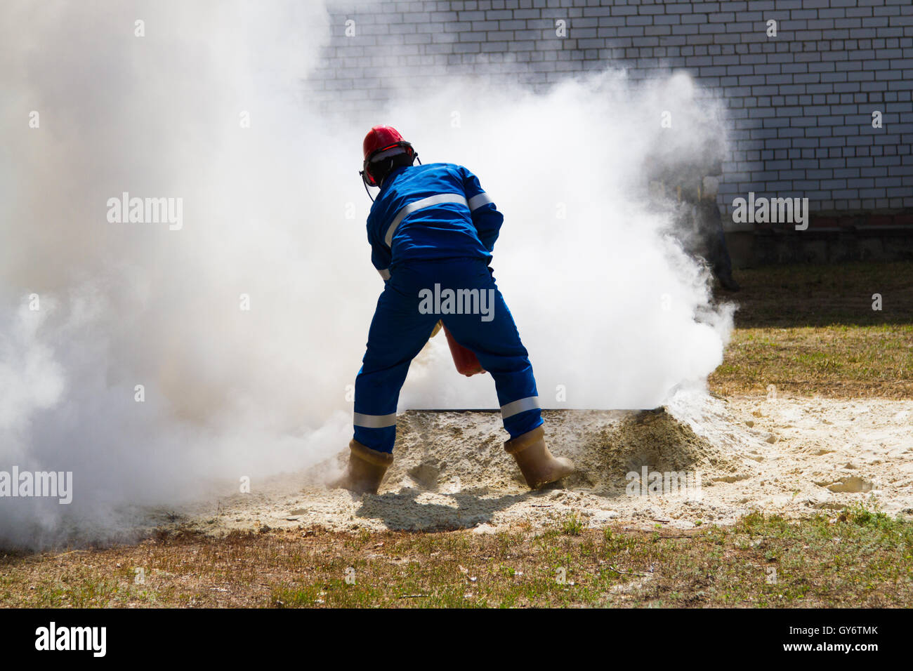 Firefighter oxygen tank hi-res stock photography and images - Alamy