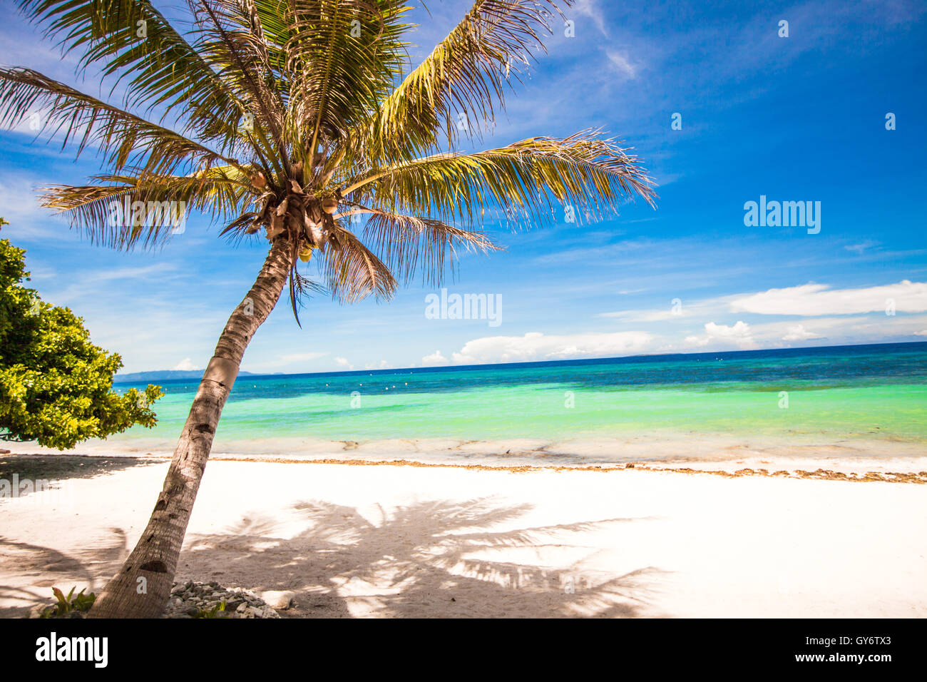 Perfect tropical beach with turquoise water and white sand beaches in ...