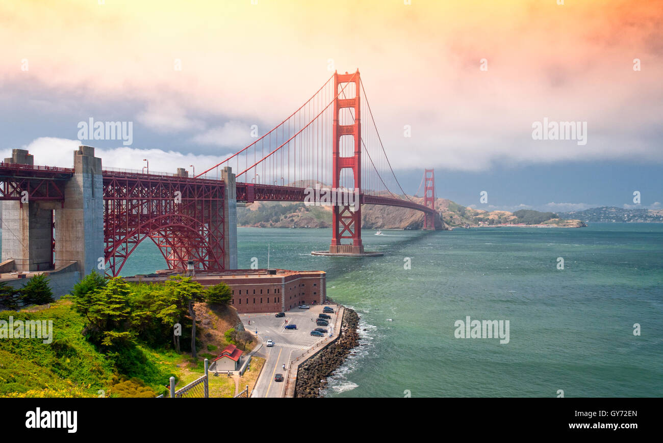The iconic golden gate bridge over San Francisco Bay with the Marin ...