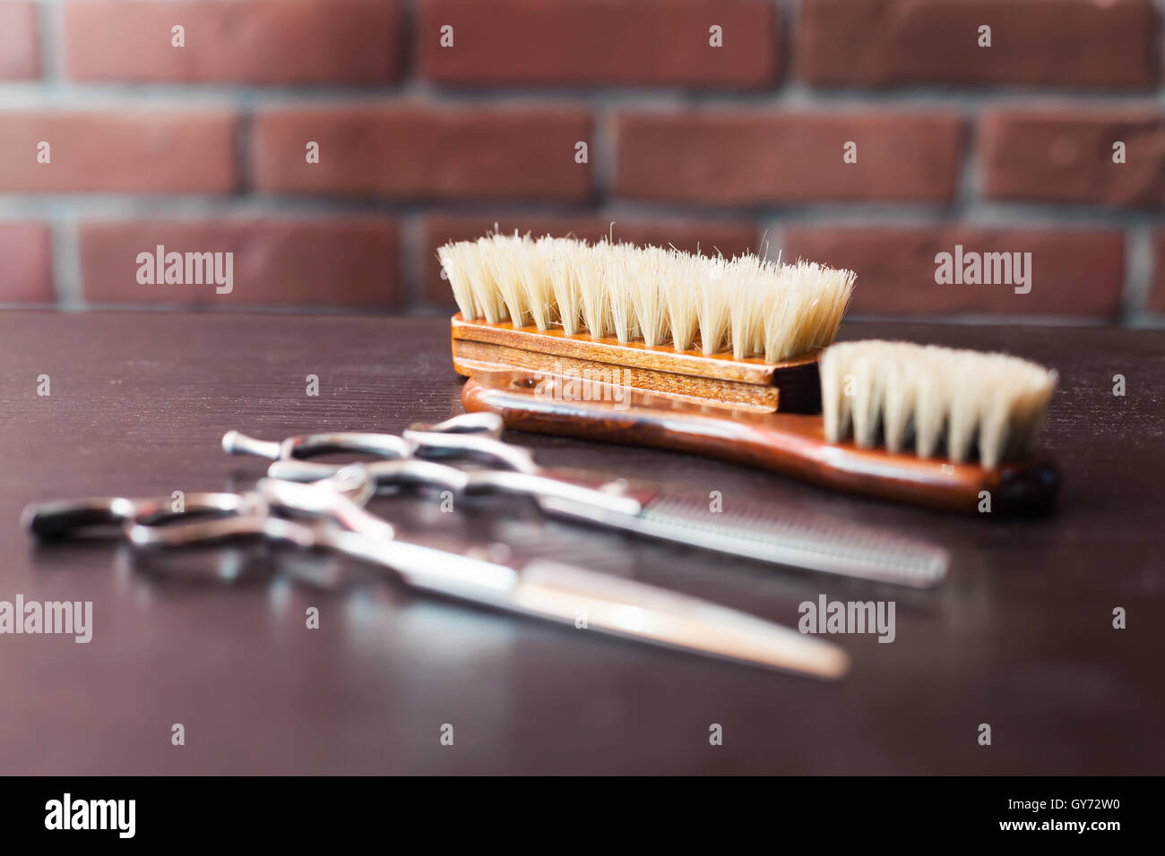 Vintage barbers scissors hi-res stock photography and images - Alamy