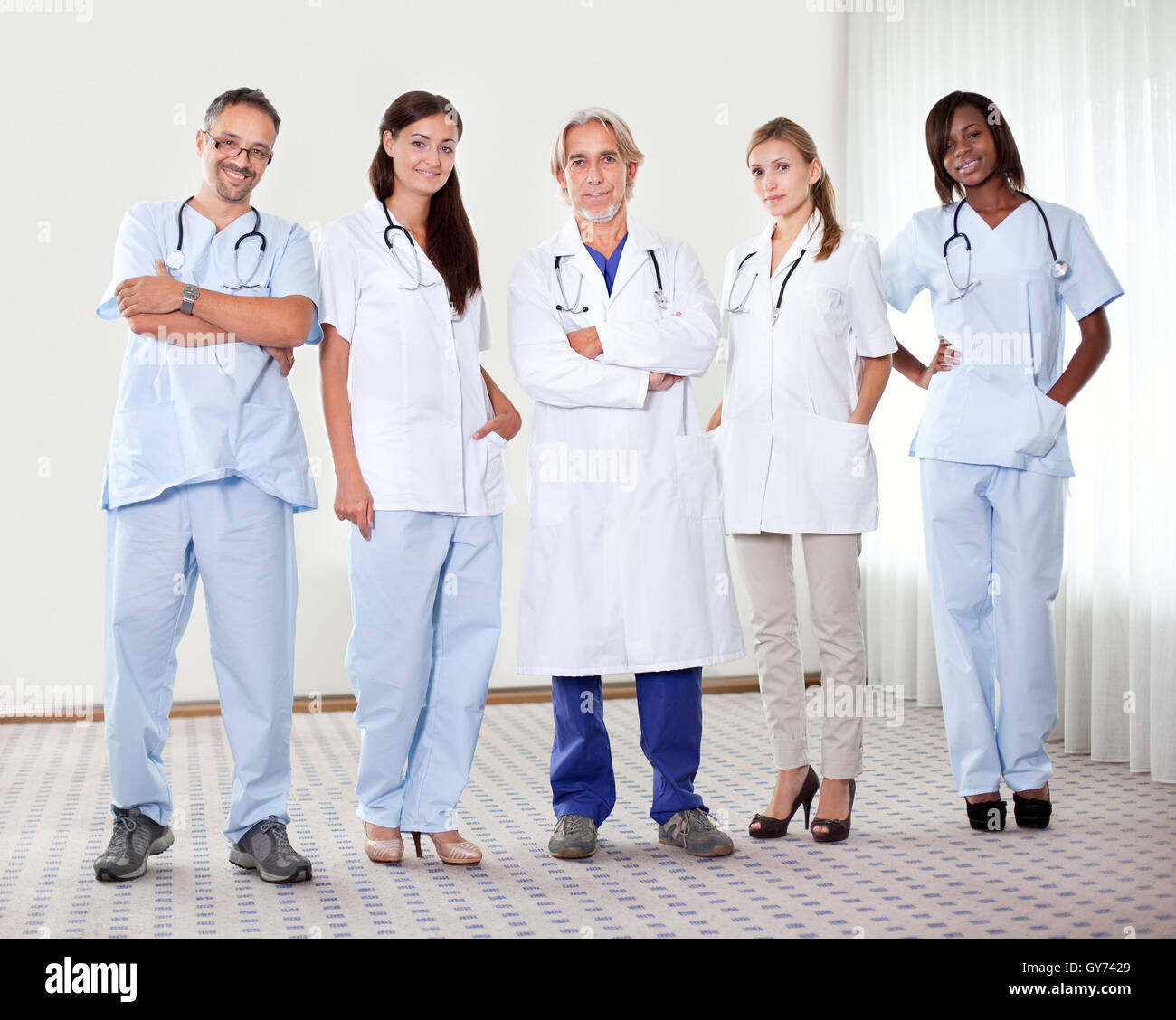 Group of doctors hi-res stock photography and images - Alamy