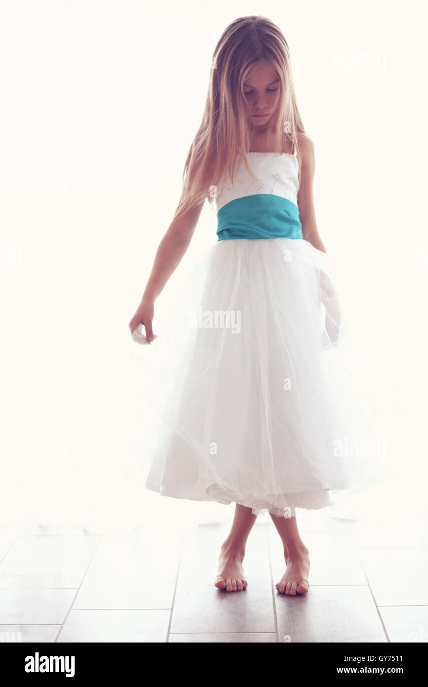 Barefoot princess hi-res stock photography and images - Alamy