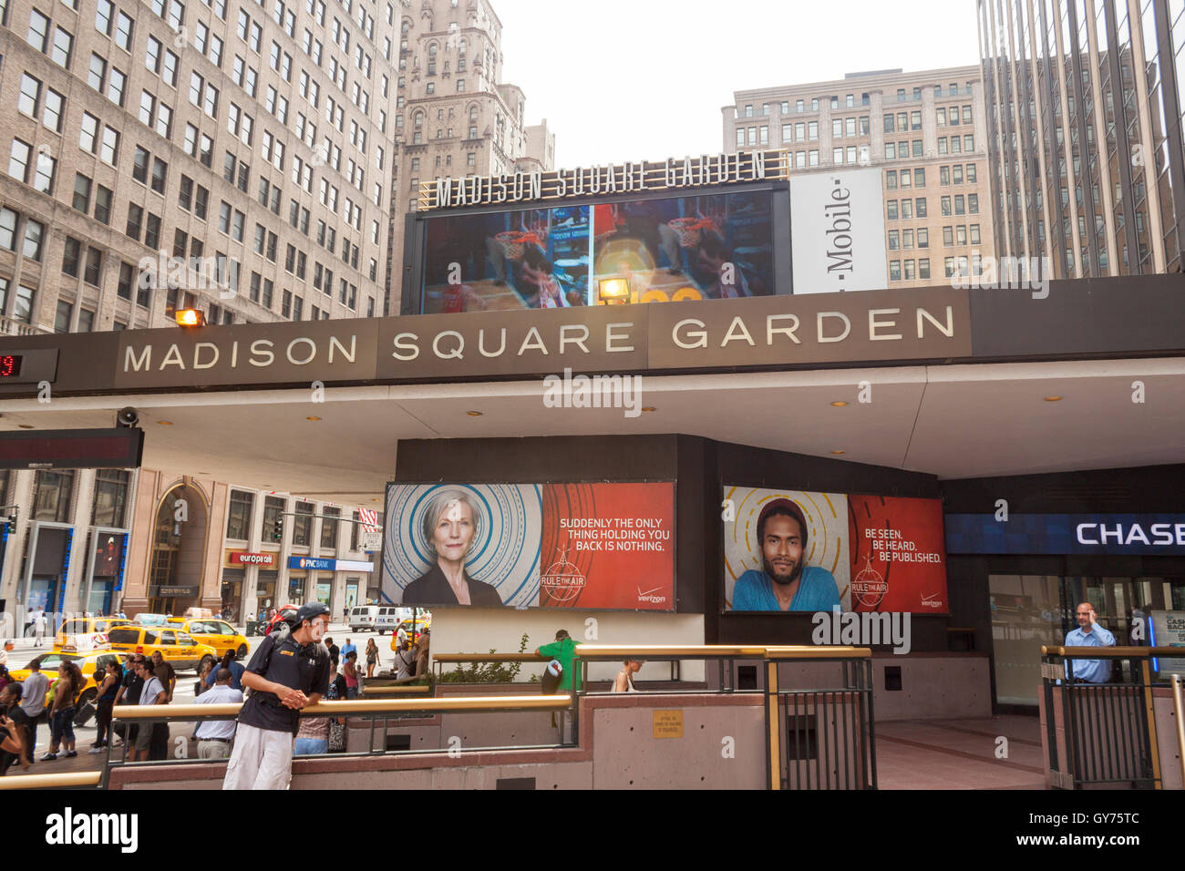Madison square garden concert poster hi-res stock photography and ...