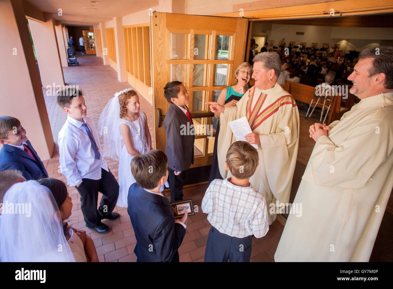 Catholic deacon children hi-res stock photography and images - Alamy