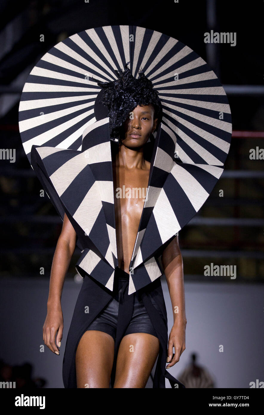 Models on the catwalk during the Gareth Pugh Spring/ Summer 2017 London ...