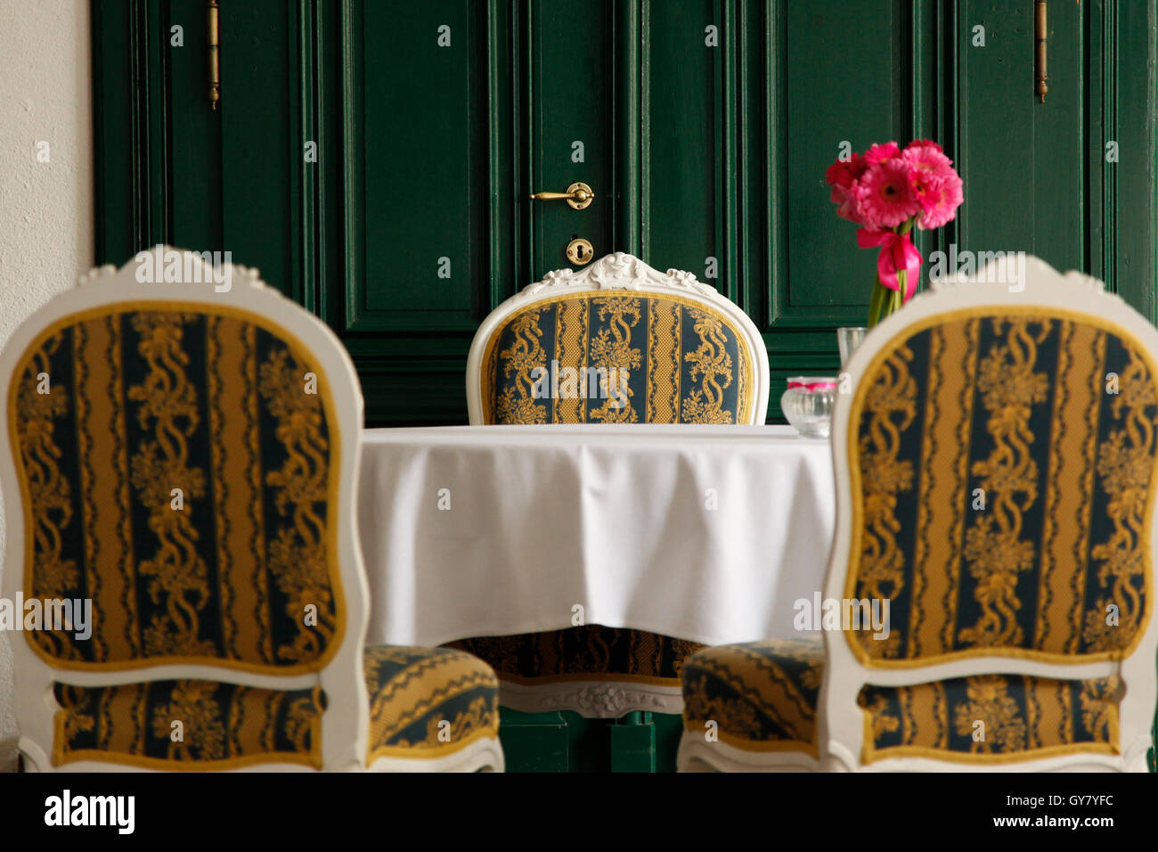 Romantic marriage of couple with wedding Symbols Love Stock Photo - Alamy