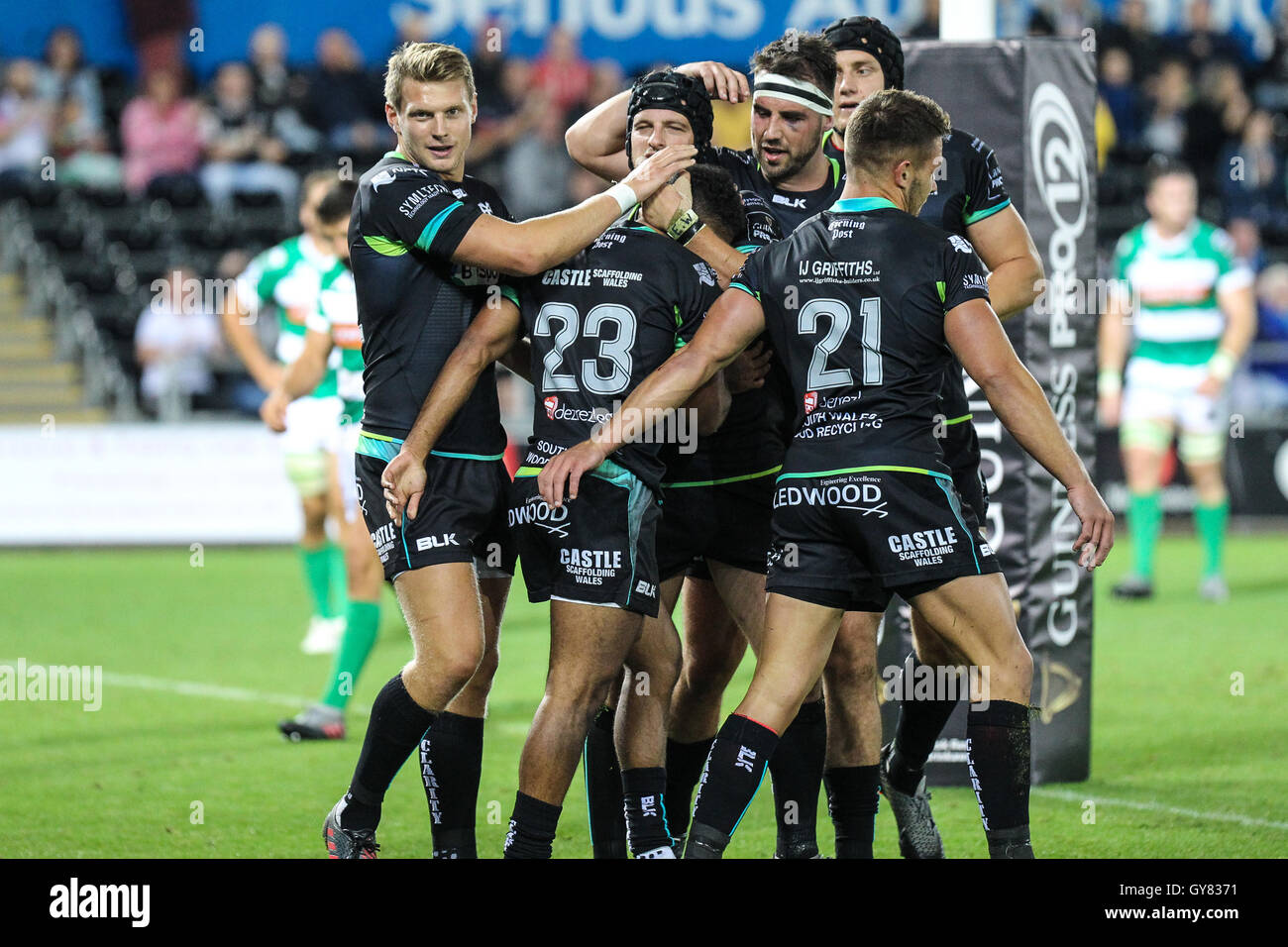 Alun Lewis High Resolution Stock Photography and Images - Alamy